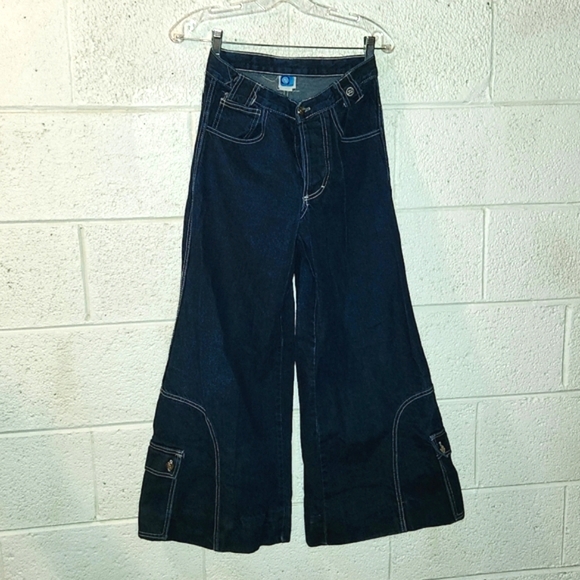 Hot Topic | Jeans | Vintage Y2k Wide Leg Cargo Jeans | Poshmark